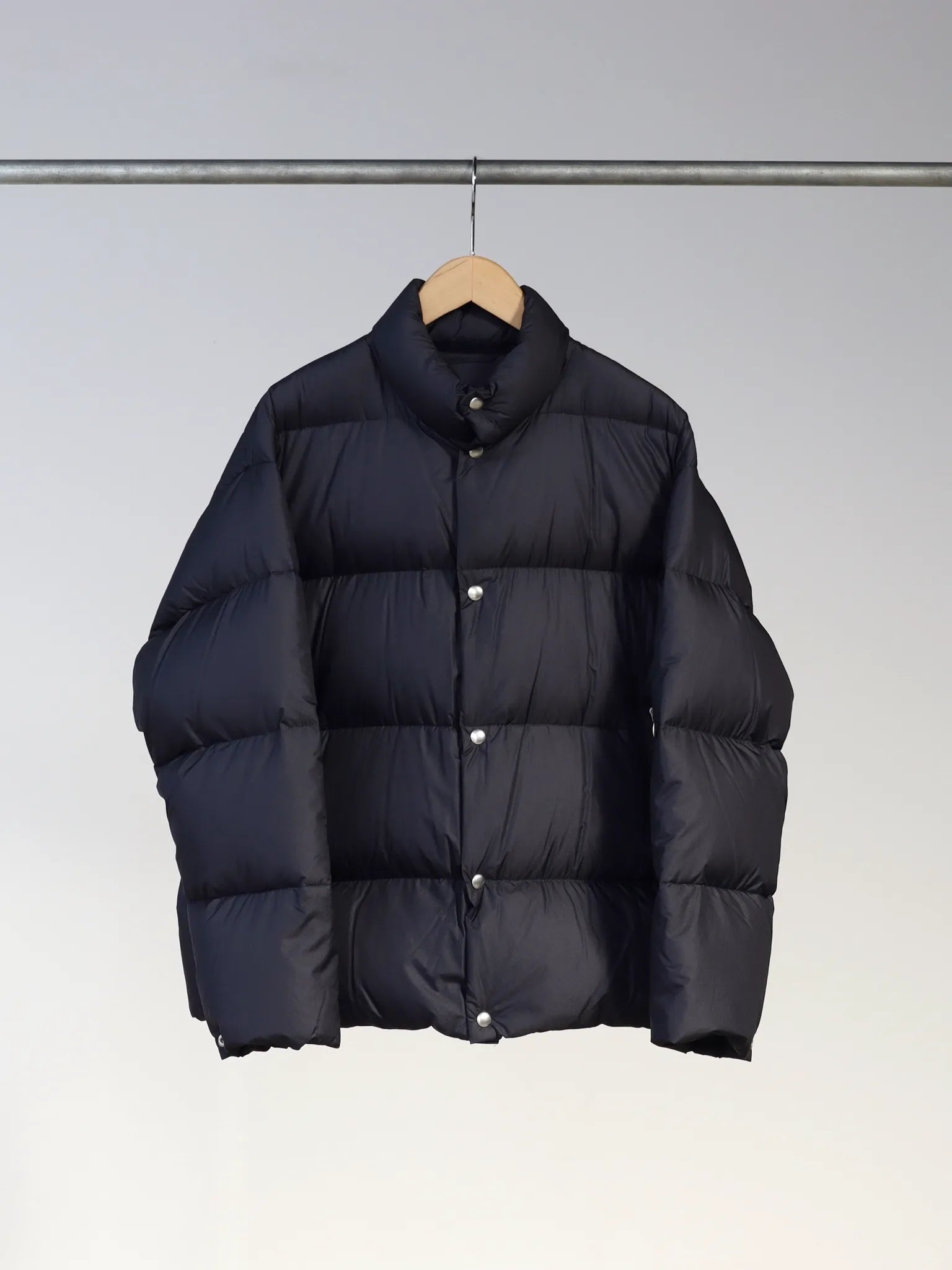 COMOLI Down Jacket BLACK | CASANOVA&CO Online Shopping Site – CASANOVA&CO